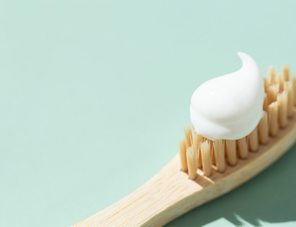 To Rinse or Not to Rinse? The Truth Behind Water, Toothpaste, and A ...